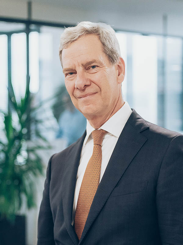 Manuel Leuthold - Your Partner in Private Markets